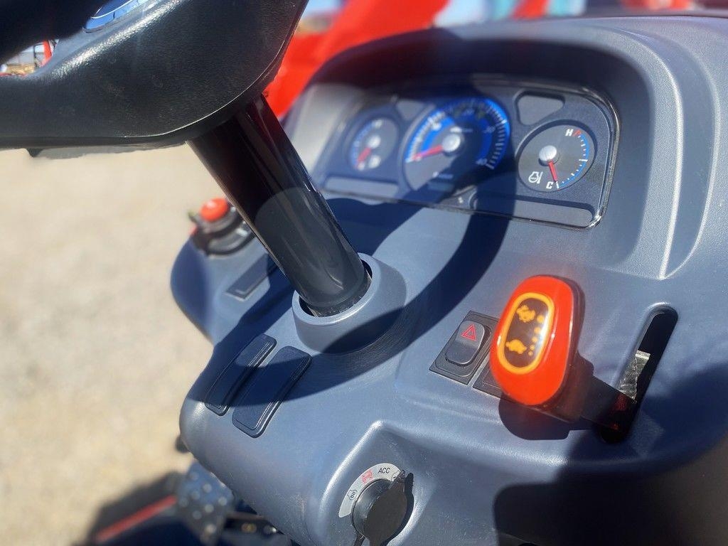 Kioti CK2620H DESERT DELUXE 4x4 HST Tractor Loader with