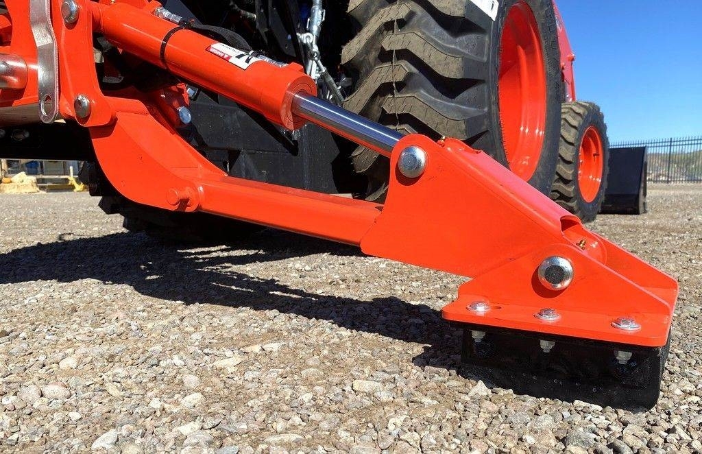 Kioti CK2620H-TLB 26HP 4x4 w Free HIGH LAND Upgrade PKG