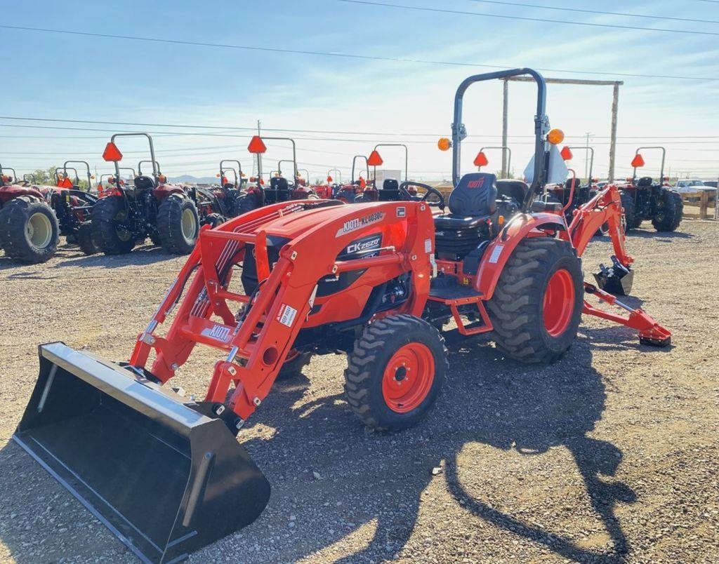 Kioti CK2620H-TLB 26HP 4x4 w Free HIGH LAND Upgrade PKG