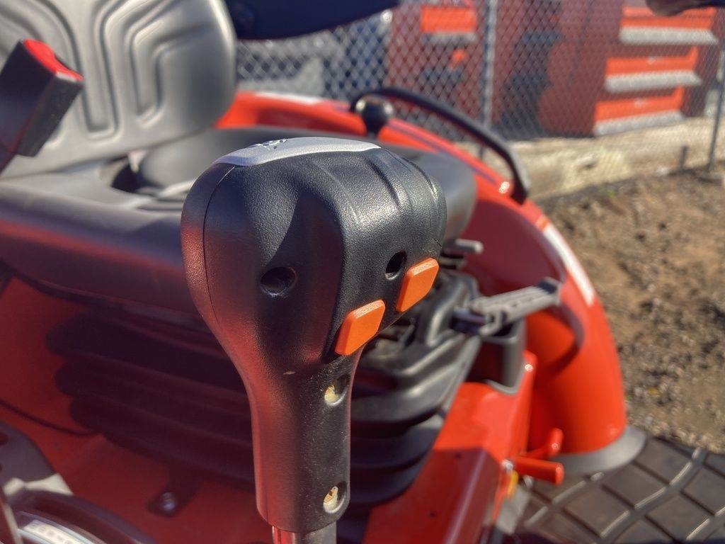 Kioti CK3520SEH-TL 35HP Diesel 4x4 Hystat Tractor Loader