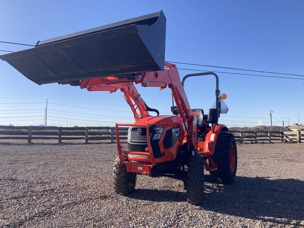 Kioti CK3520SEH-TL 35HP Diesel 4x4 Hystat Tractor Loader