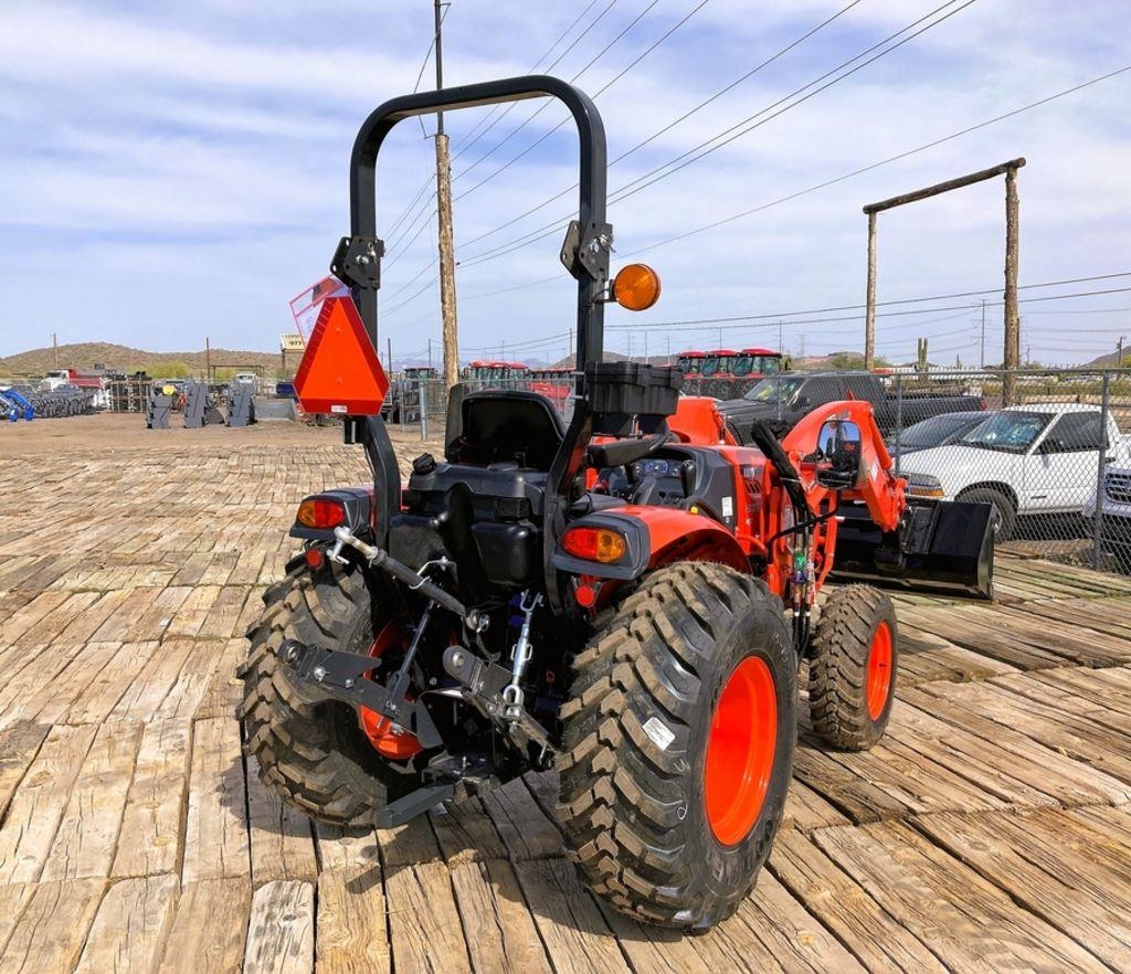 Kioti CK3520SEH-TL 35HP Diesel 4x4 Hystat Tractor Loader