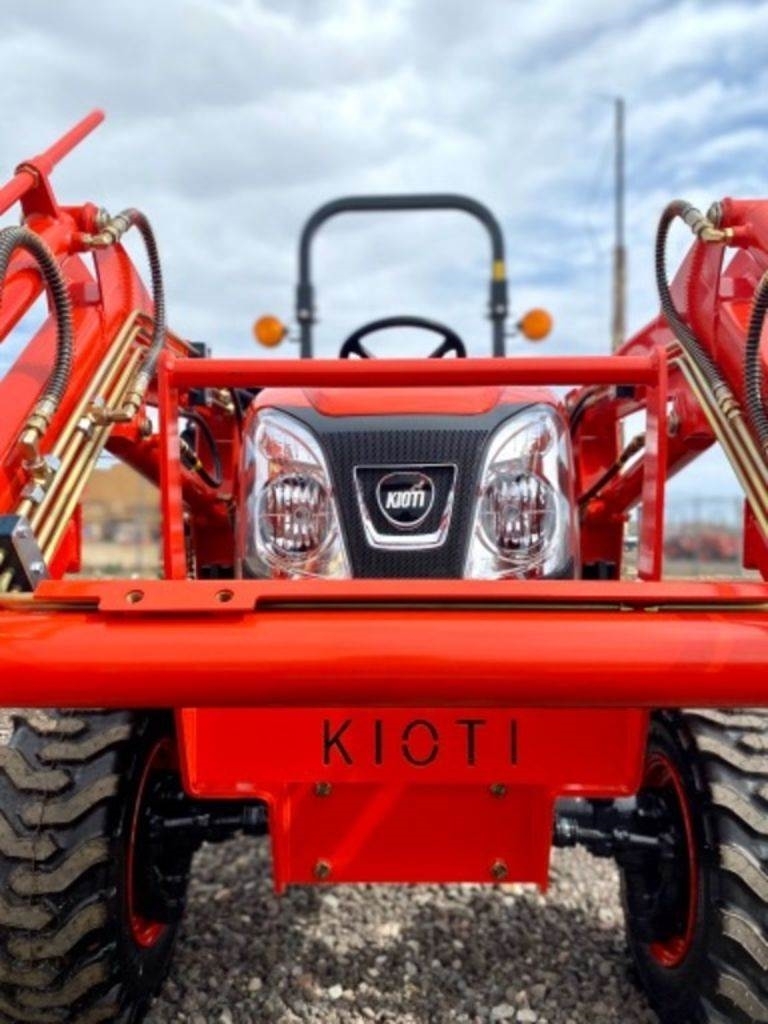 Kioti CX2510HB Hystat Diesel 4x4 Tractor Loader