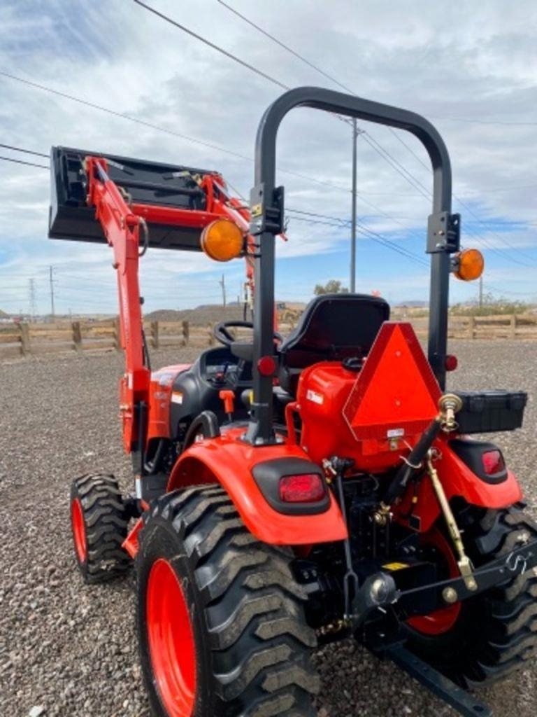 Kioti CX2510HB Hystat Diesel 4x4 Tractor Loader