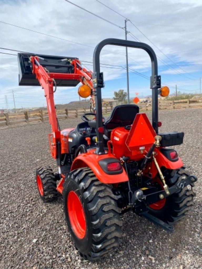 Kioti CX2510HB Hystat Diesel 4x4 Tractor Loader