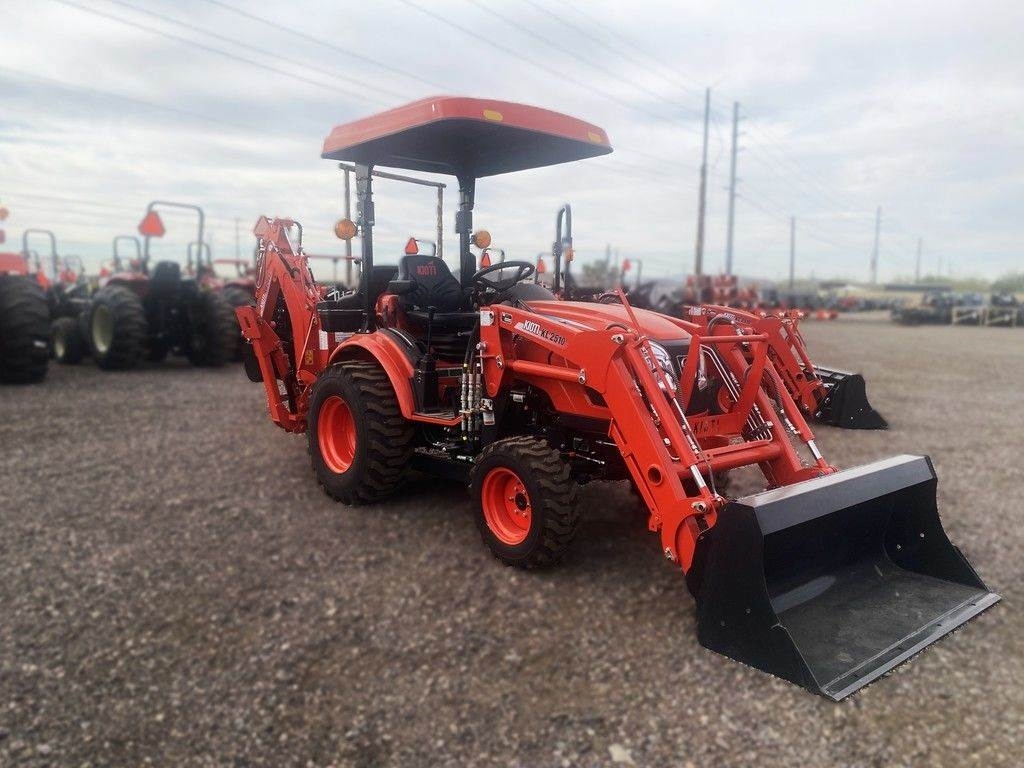 Kioti CX2510HX-TLB Hystat 25HP 4x4 Tractor Loader Backho