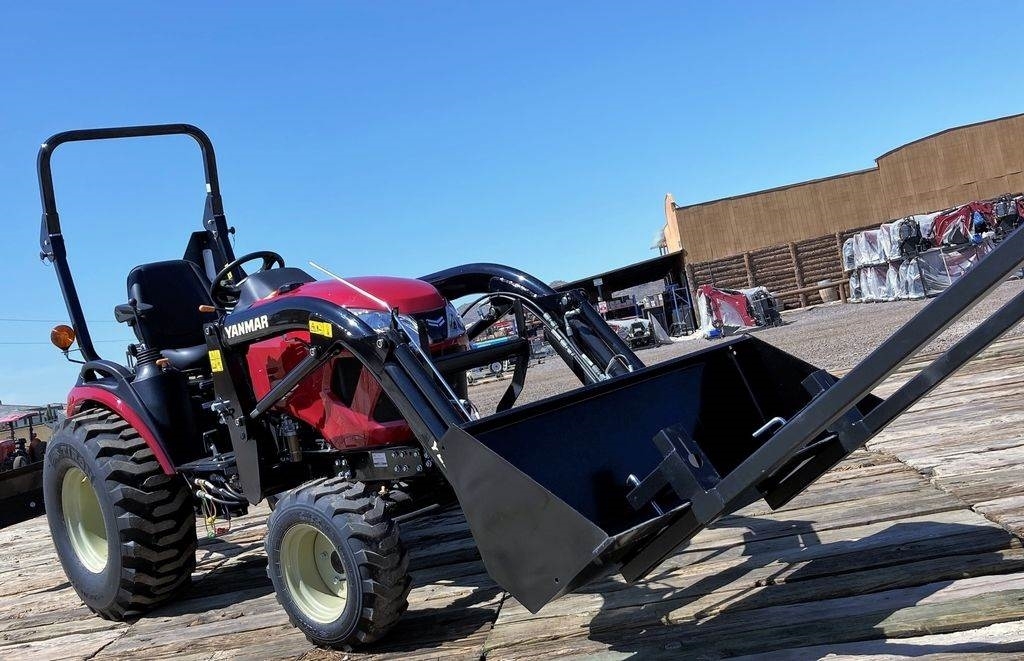 Yanmar 425CL LEGEND 25HP 4X4 HD Hystat Tractor Loader