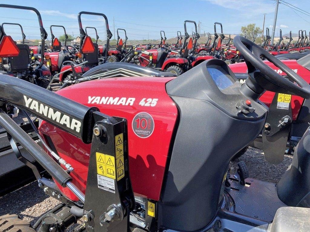 Yanmar 425CL LEGEND 25HP 4X4 HD Hystat Tractor Loader