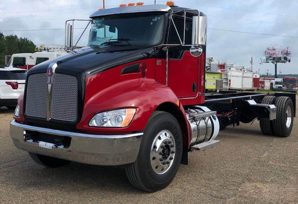 Kenworth T370