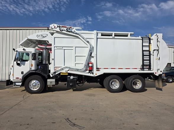 Peterbilt 520