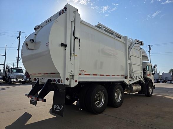 Peterbilt 520