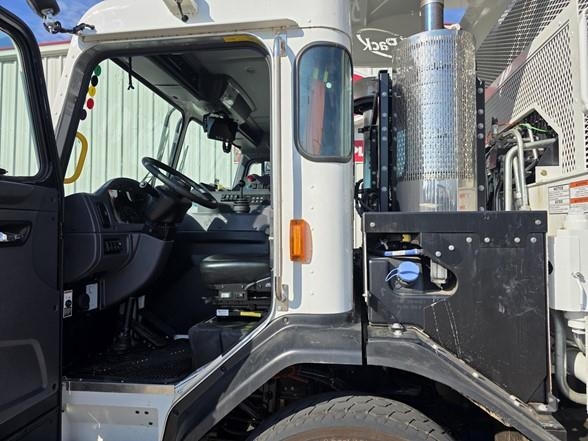 Peterbilt 520