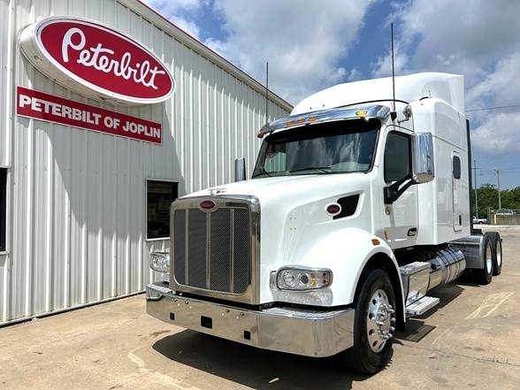 Peterbilt Heavy Duty Trucks & Truck Trailers For Sale | Ritchie List