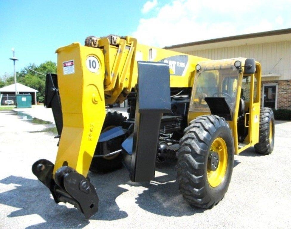 Caterpillar TL 1055
