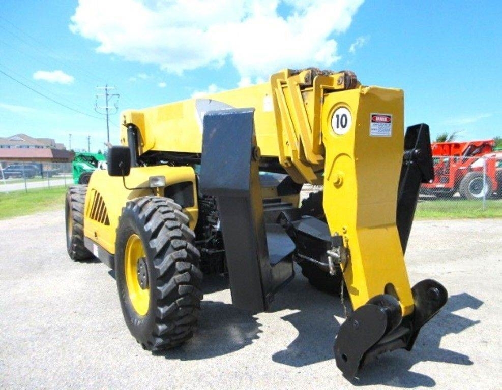 Caterpillar TL 1055