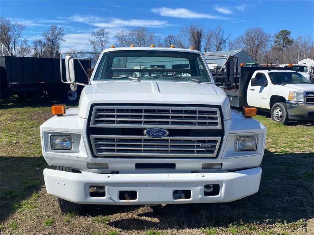 Ford F-600