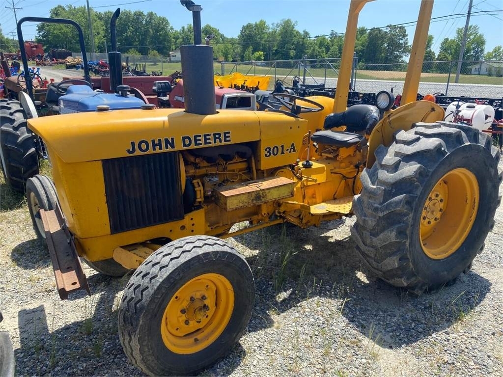John Deere 301A