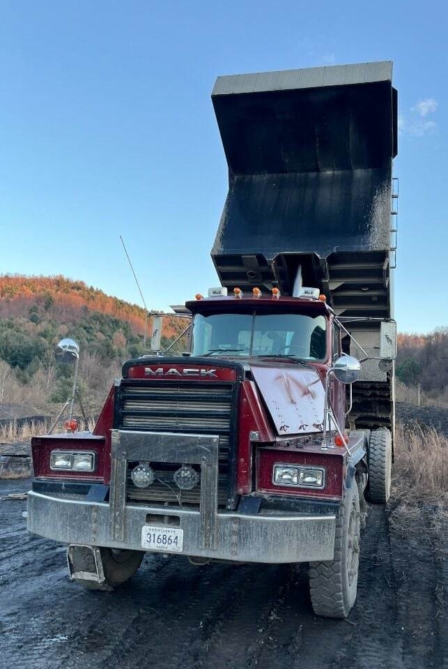 Mack RD888SX