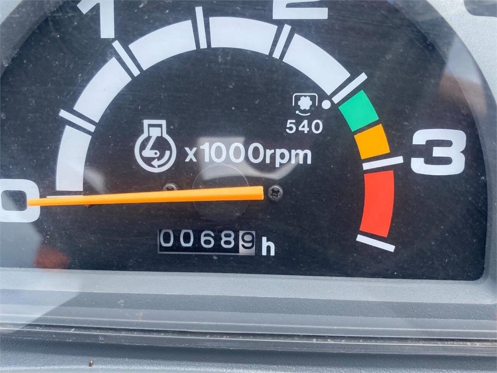 Massey Ferguson GC1710