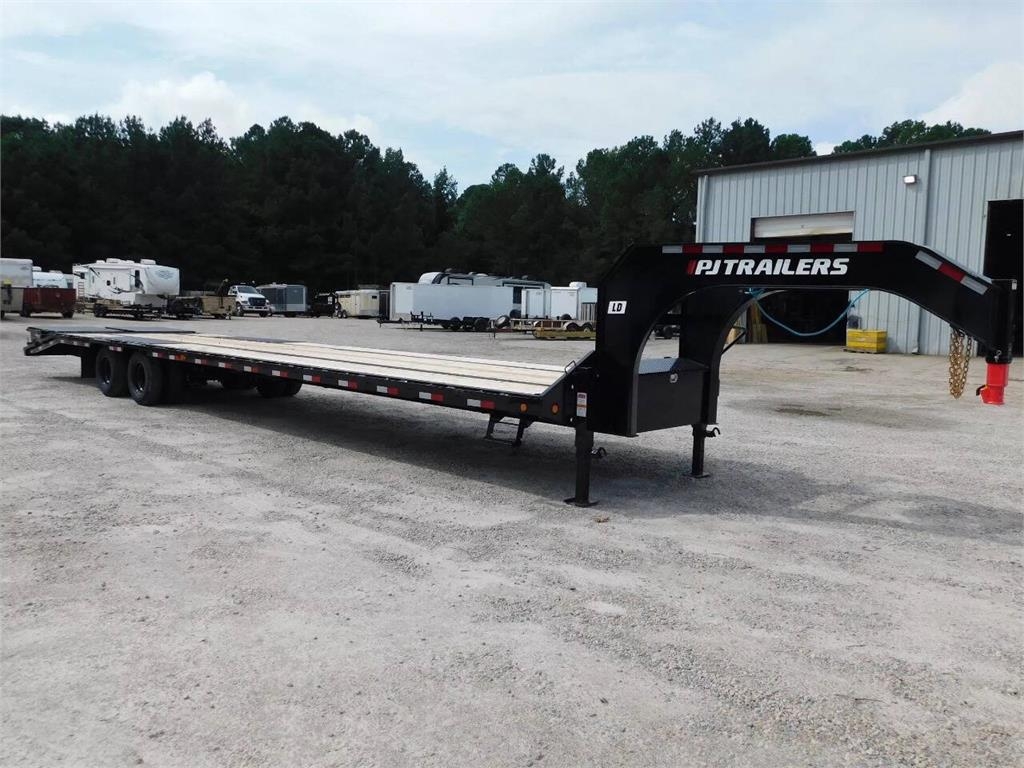 PJ Trailers LD 35+5 Dual Tandem Gooseneck