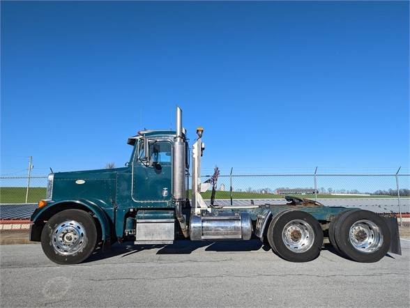 Peterbilt 379 T/A Day Cab Truck Tractor For Sale | Ritchie List
