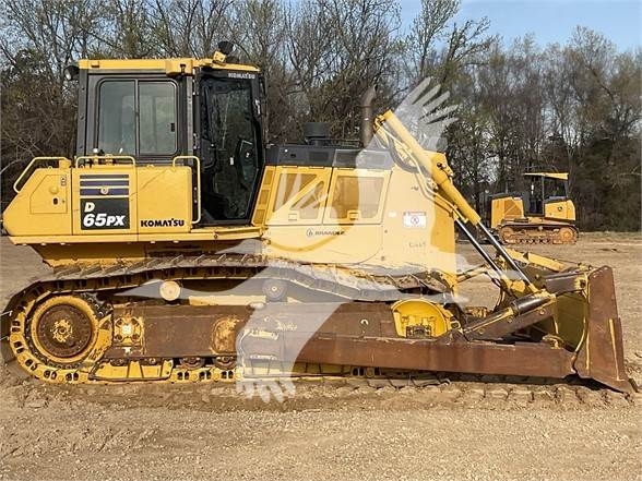 Komatsu D65PX-18