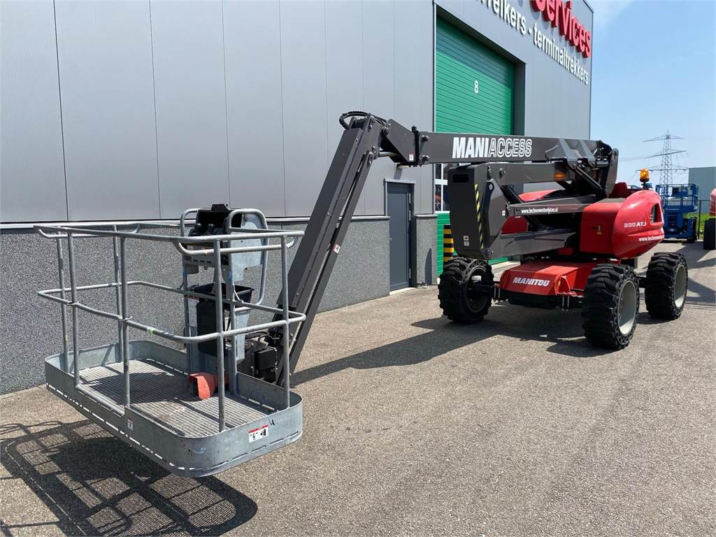 Manitou 200ATJ RC - Techno West Services