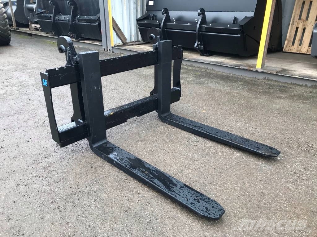 SE / Volvo 8 ton pallet forks, 2020, Doncaster, United Kingdom - Used ...