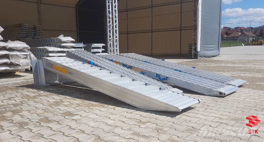 Loading Ramps Gépszállító Rámpa Rampe Trailer, 2020, Bradesti, Romania - Brukt andre komponenter ...