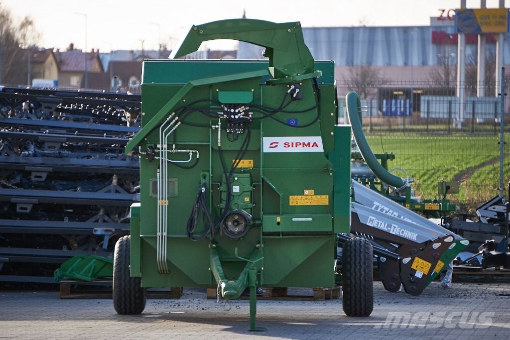 Sipma KRUK RB1500 Bale shredder, feeder, hay spreader, 2021, 59-900 ...