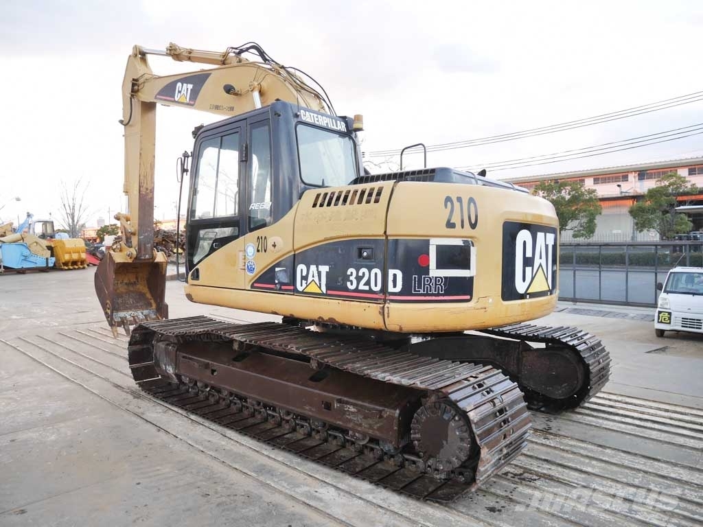 Caterpillar 320D LRR, 2006, 日本 - 旋轉式挖土機(掘鑿機，挖掘機) - Mascus臺灣