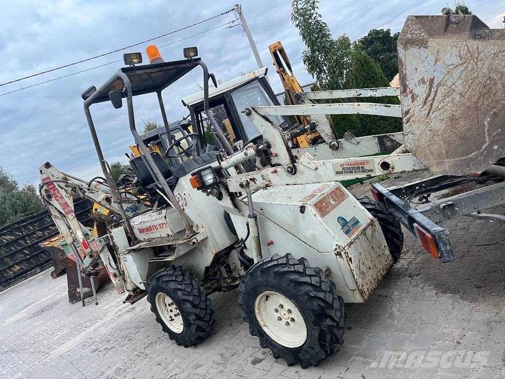 BARALDI 4X4 FB474 MINIKOPARKOŁADOWARKA, 1990, Polsko - Použité rýpadlo ...