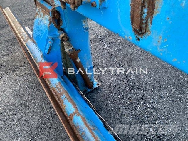 Sandvik Hopper, 2006, United Kingdom - Used bins and hoppers - Mascus UK