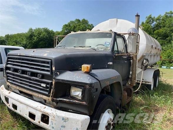 福特 F800, 1983, Wylie, Texas, 美国 - 油罐车 - Mascus 美国