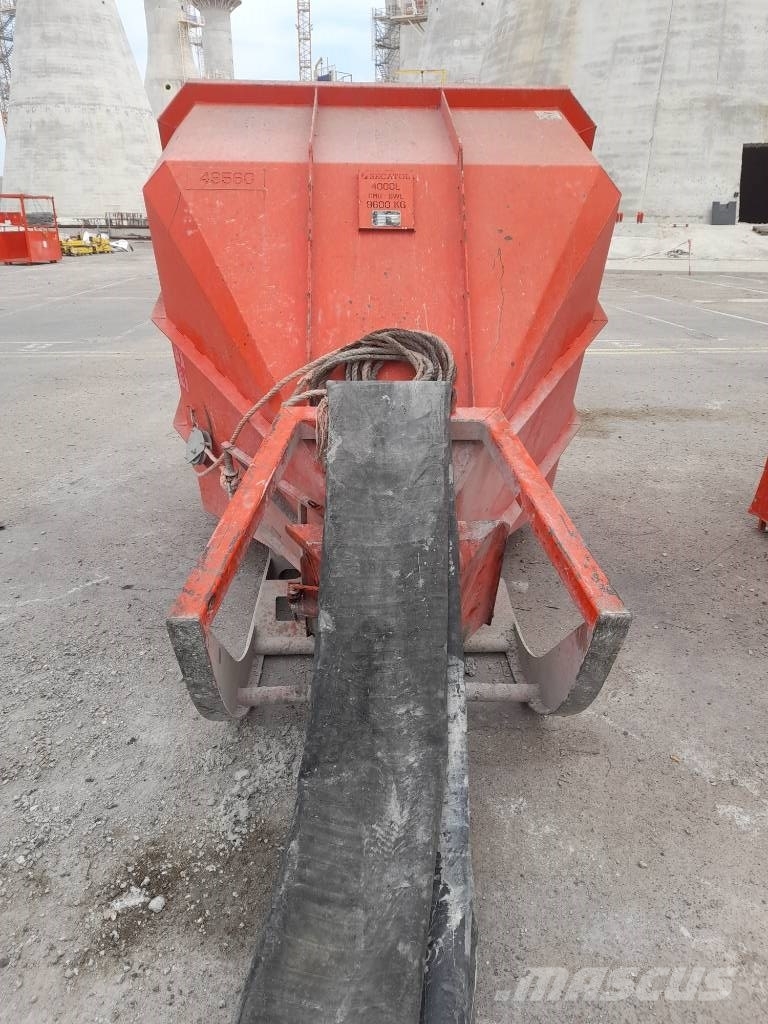 Secatol Benne à tuyau TIC PF V2, 2021, PARC EOLIEN FECAMP, France ...