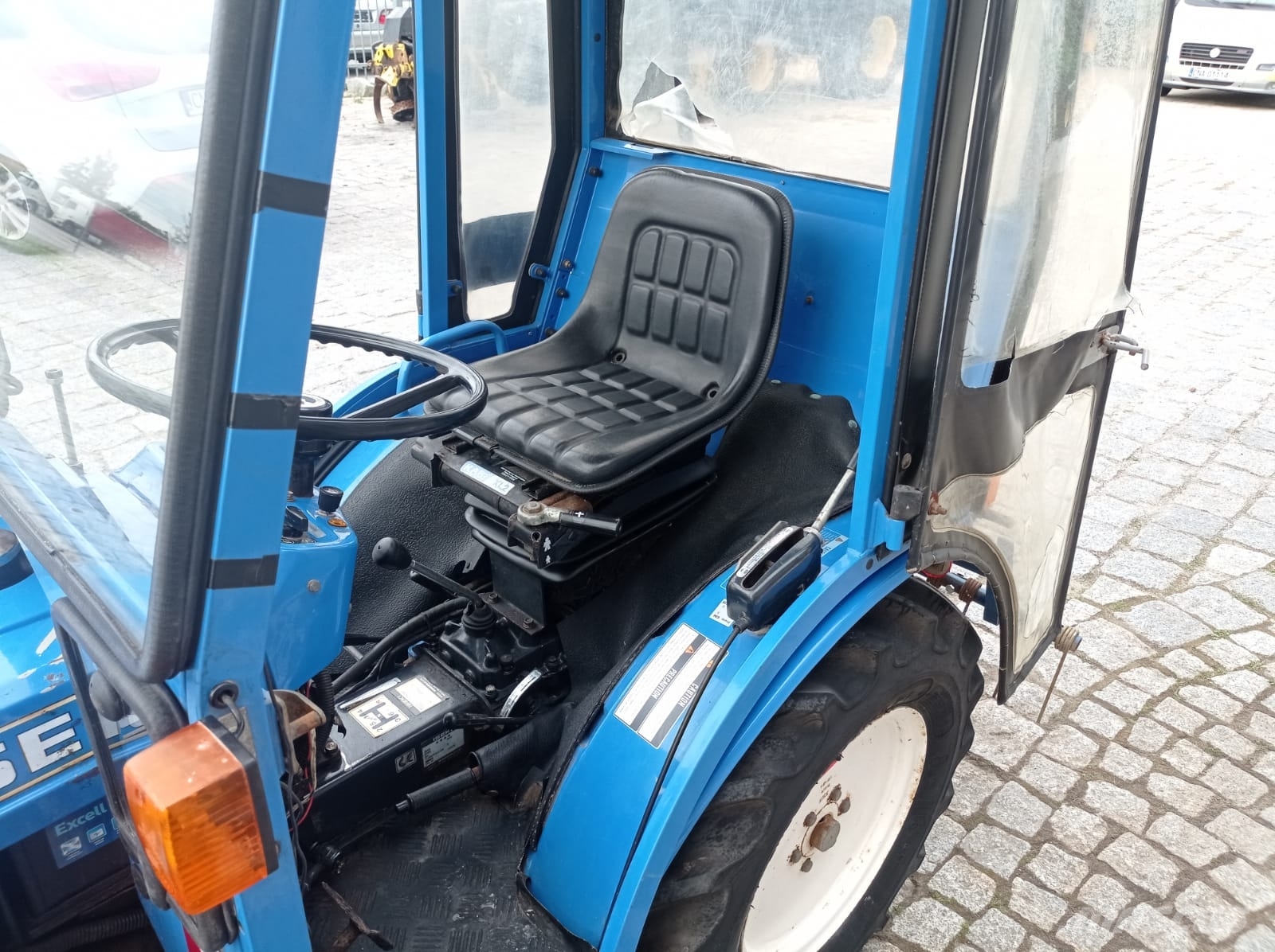 Iseki TX1300, 1996, +48601552605, Polen - Tweedehands tractoren ...