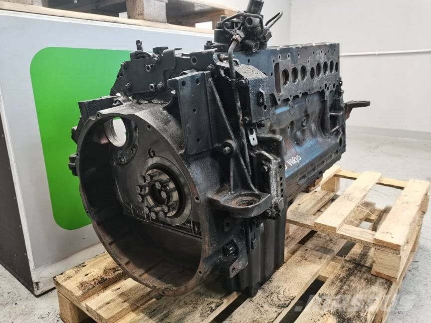 Fendt 724 {hull engine Deutz TCD 6,1 L}, , Poland - Used engines ...