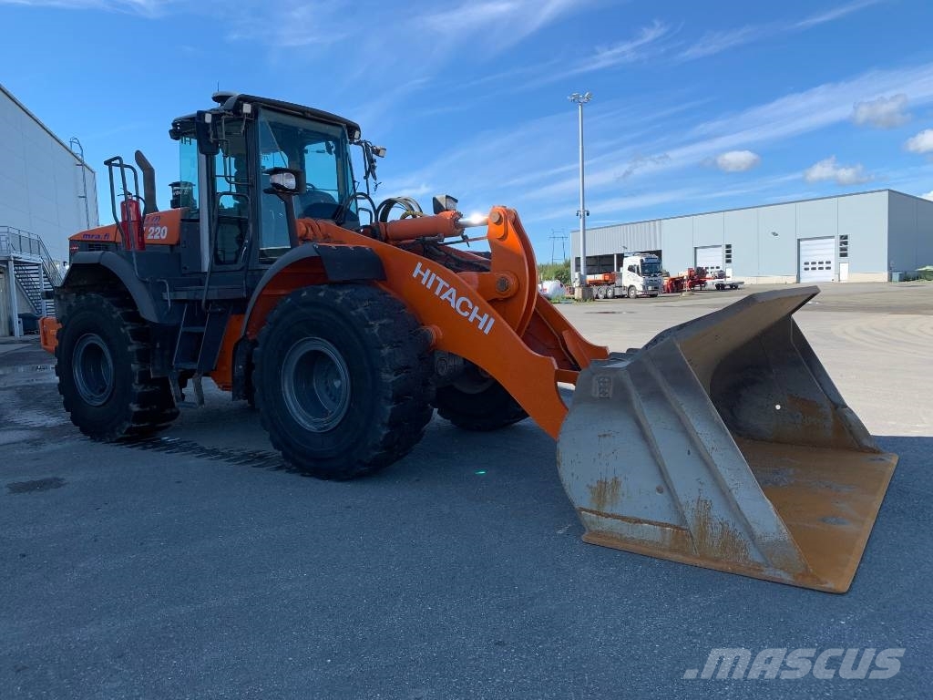 Hitachi ZW 220-5 Long Boom, 2012, Tornio, Finlande - d'occasion ...