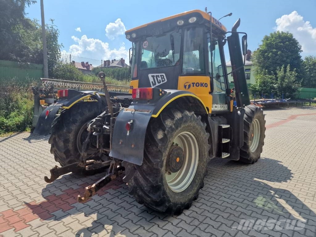 Ciągnik rolniczy JCB FASTRAC 3200, 2008, Pologne - d'occasion tracteur ...