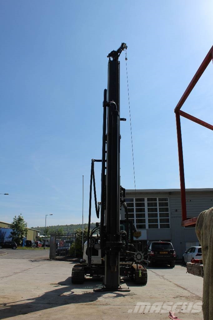 Geax EK40, 2019, Warmister, Regno Unito - Usate trivelle per fondazioni ...