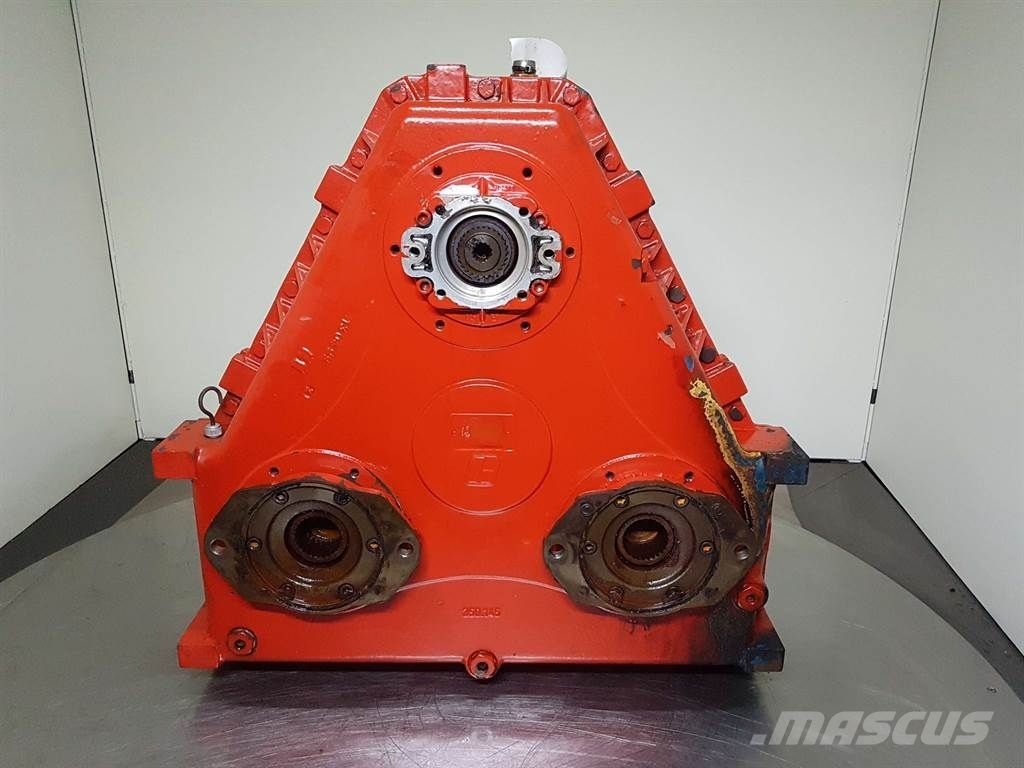 Clark-Hurth - Transmission/Getriebe/Transmissiebak, GOOR - używane ...