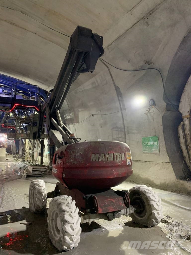 매니토우 Cherry Picker 160ATJ PLUS E3, 2014, HONG KONG - CENTRAL KOWLOON ...