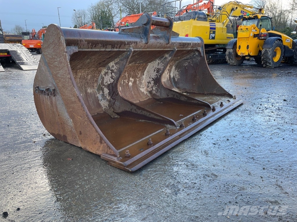 Euro Fab 110MM Grading Bucket to suit 50 - 55 ton Excav, 2021 ...