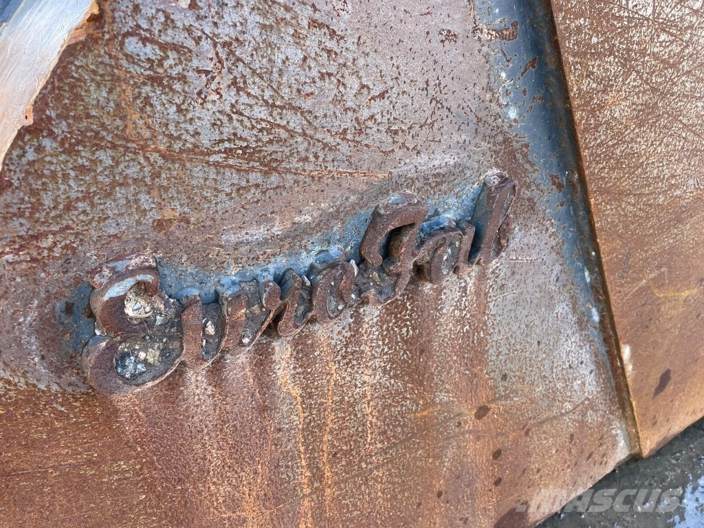 Euro Fab 110MM Grading Bucket to suit 50 - 55 ton Excav, 2021 ...