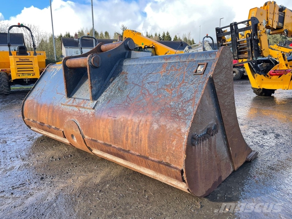 Euro Fab 110MM Grading Bucket to suit 50 - 55 ton Excav, 2021 ...