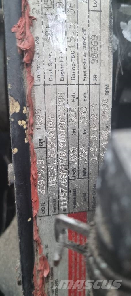 JCB 3185 Fastrac 2002r.Parts,Części, , Puola - Käytetyt traktorit ...