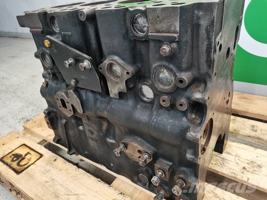 Merlo P 30.11 hull engine Perkins 4.236}, , Poland - Used engines ...