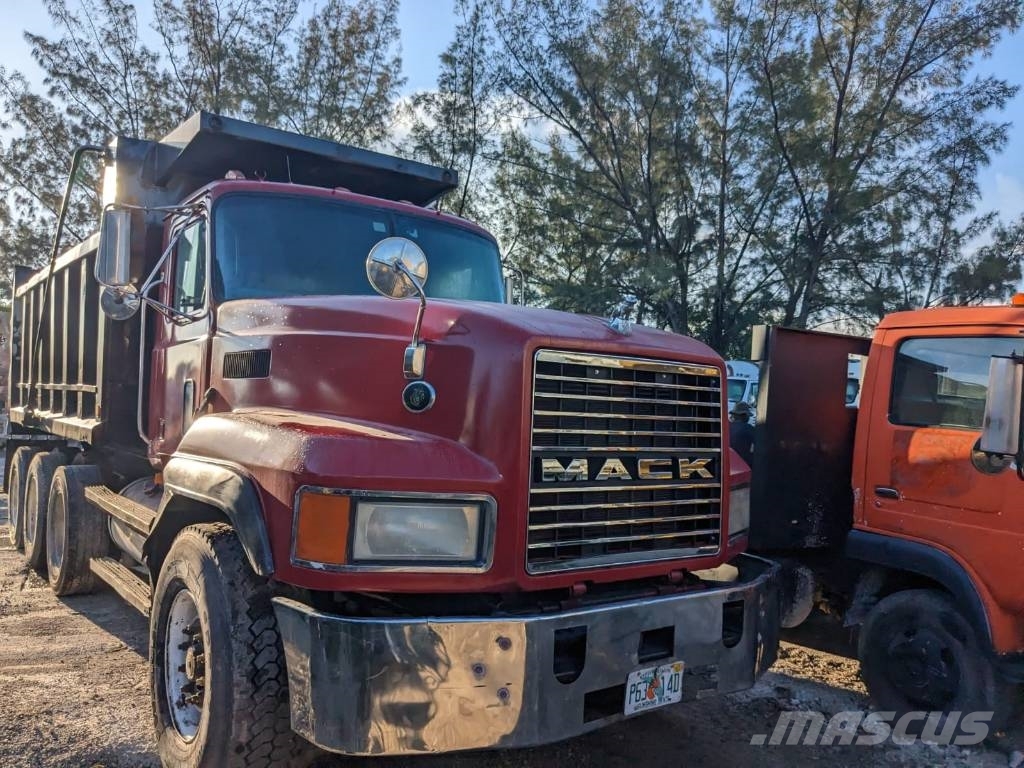 Mack CL 713, 2001, United States - Used dump Trucks - Mascus USA