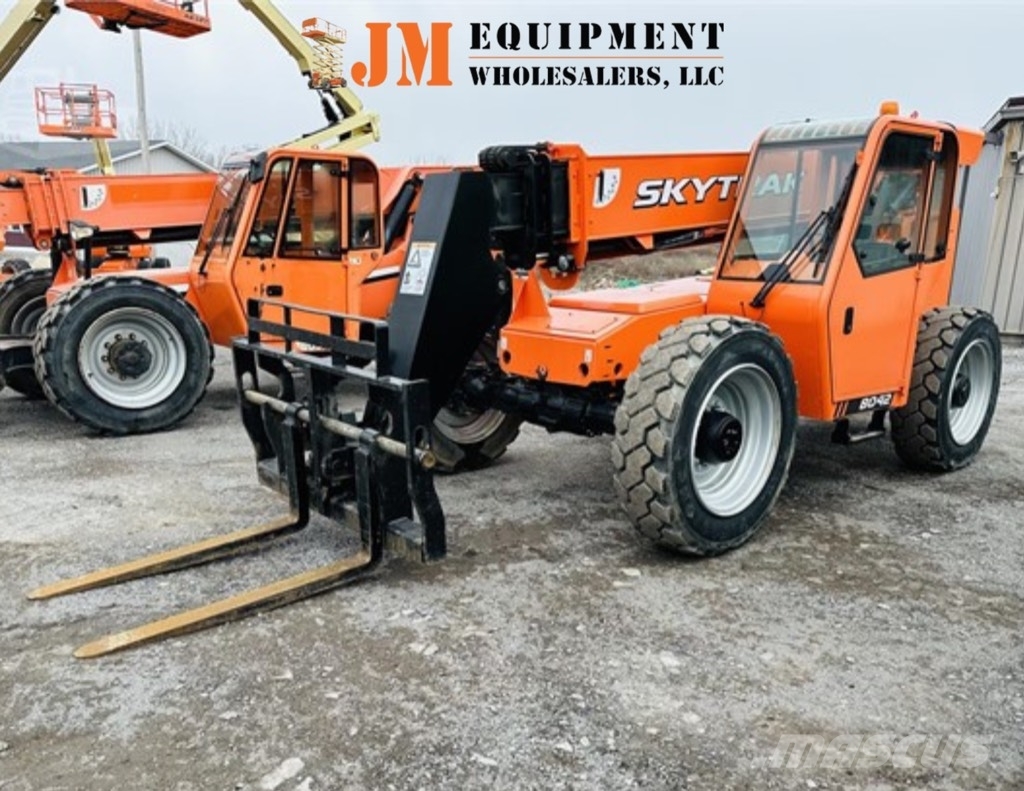 SkyTrak 8042, 2015, United States - Used telescopic handlers - Mascus USA