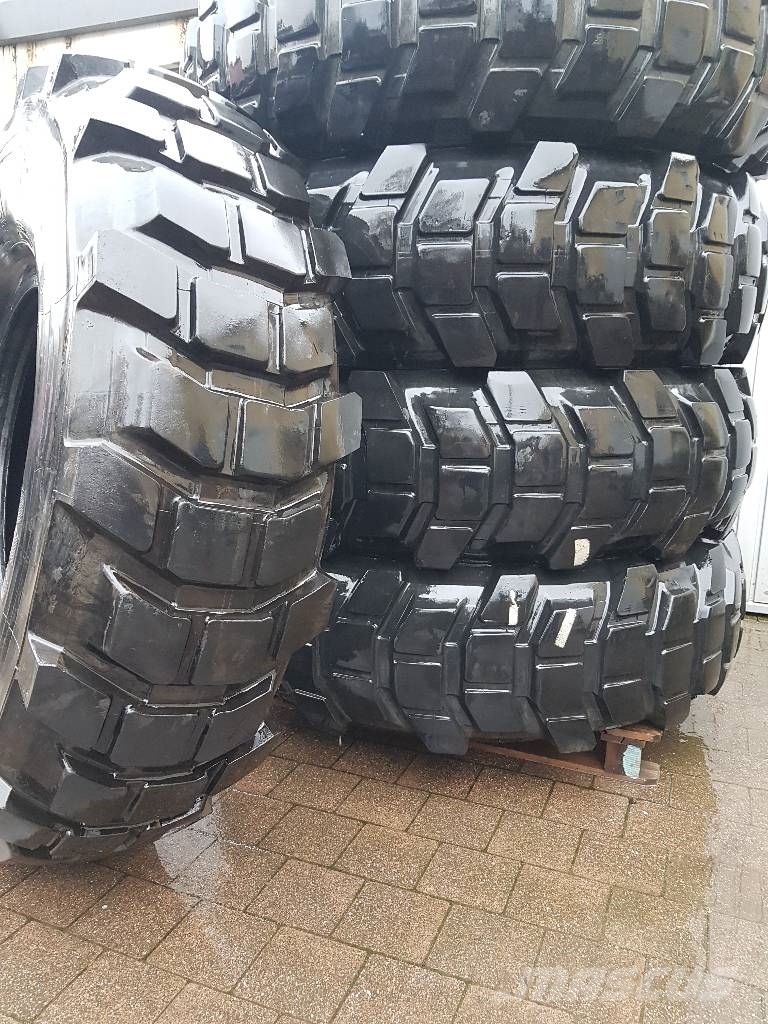 16.00R25 445/95R25 Michelin XLB Kranreifen Autokra, Allemagne - d ...